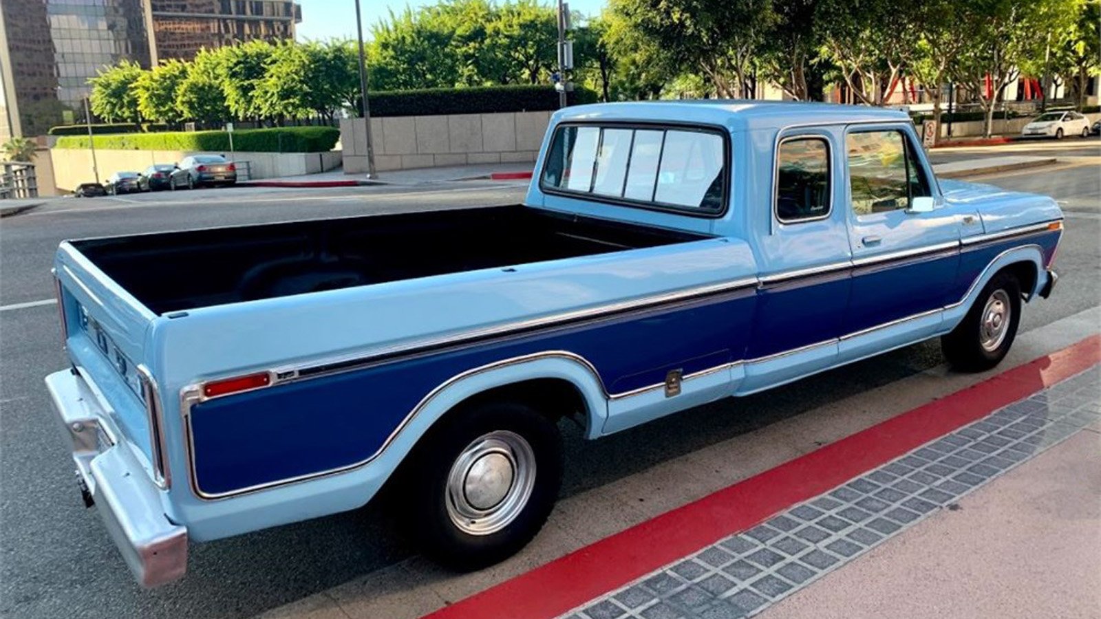 Rust-Free Ranger SuperCab Stretches to Yesteryear | Crossley Customs