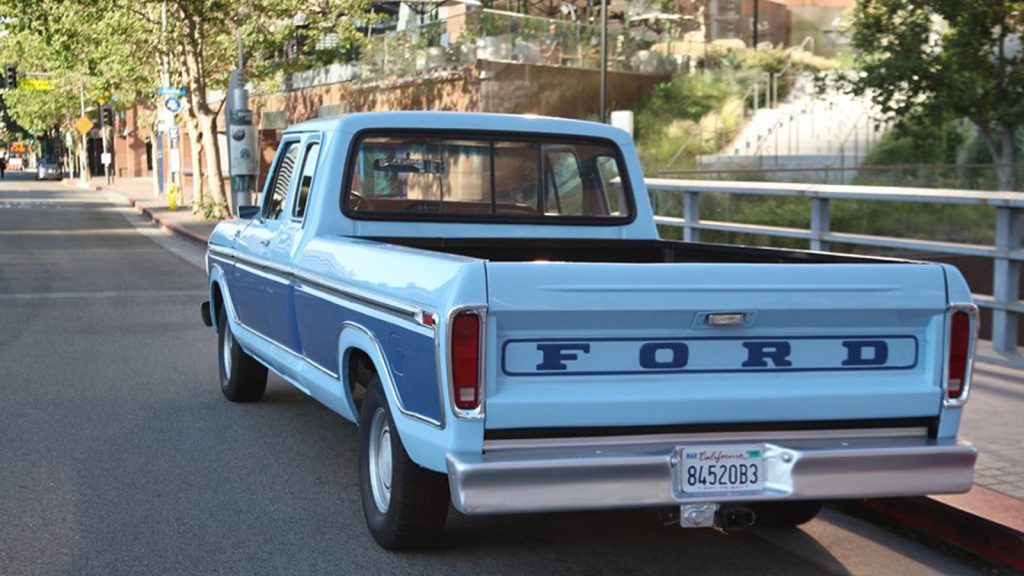 Rust-Free Ranger SuperCab Stretches to Yesteryear | Crossley Customs