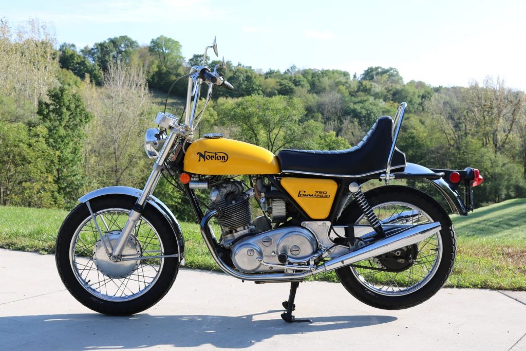 BMW's First Cruiser Was A German Motorcycle With American Flair, And It ...