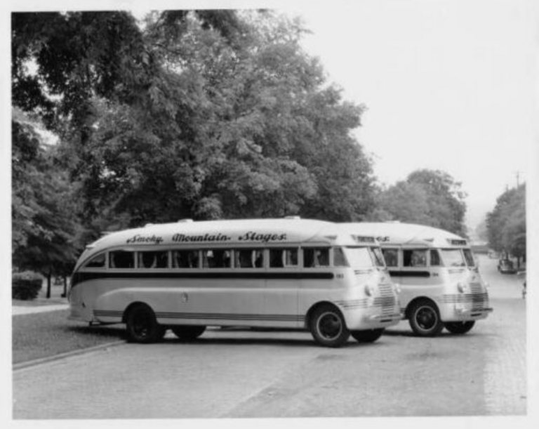 This 'Flxible Visicoach' Used To Tour Mount Rainier National Park, Now ...