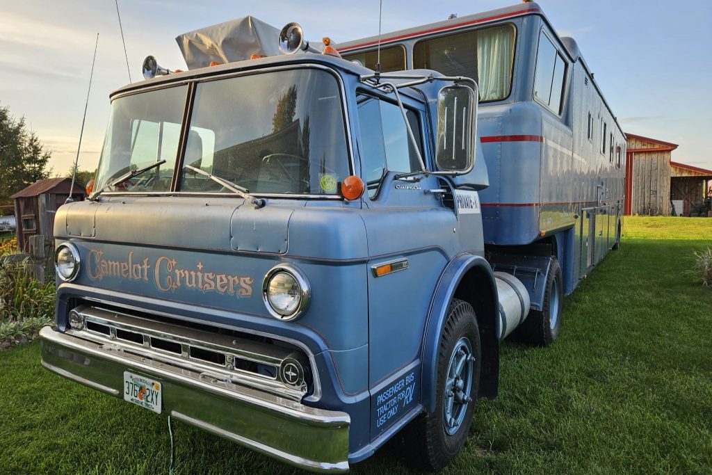 One Of The Rarest RVs In The World Is This Semi-Trailer Camper Built To ...