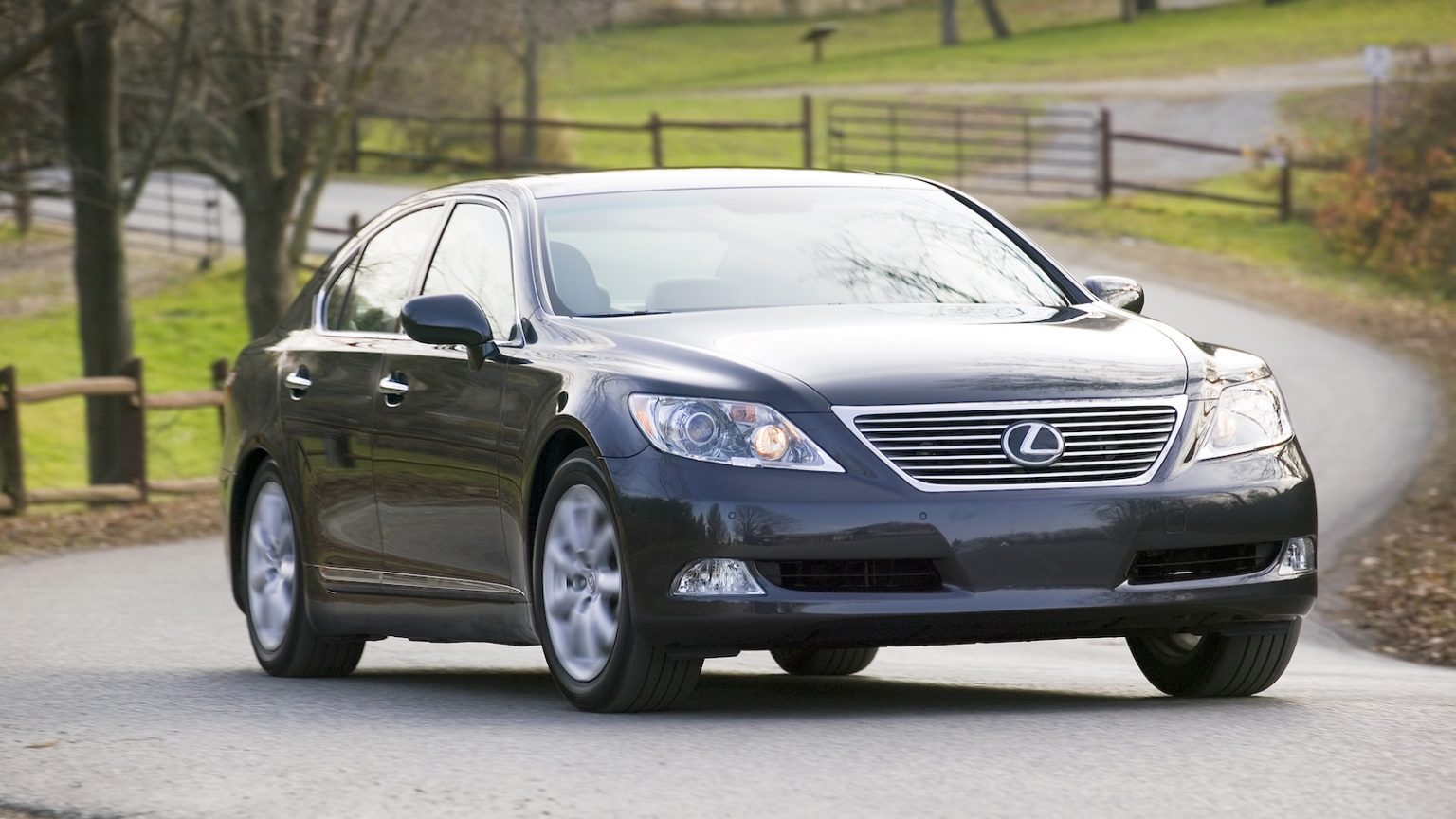 The Lexus LS Is Almost Dead And The Last Special Edition Model Is ...