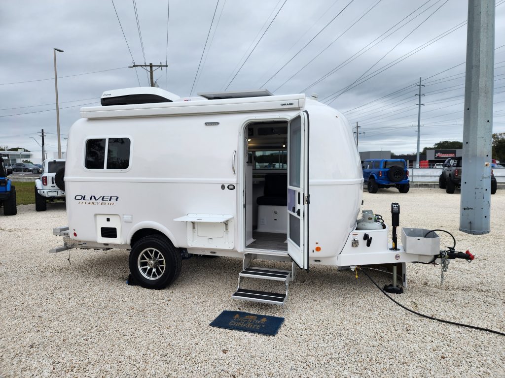 The Oliver Travel Trailer Is A Luxury Fiberglass Camper That Isn’t ...
