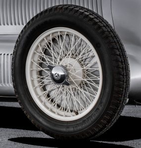 How Center Lock Wheels Work, And Why They Suck For Most People - The ...