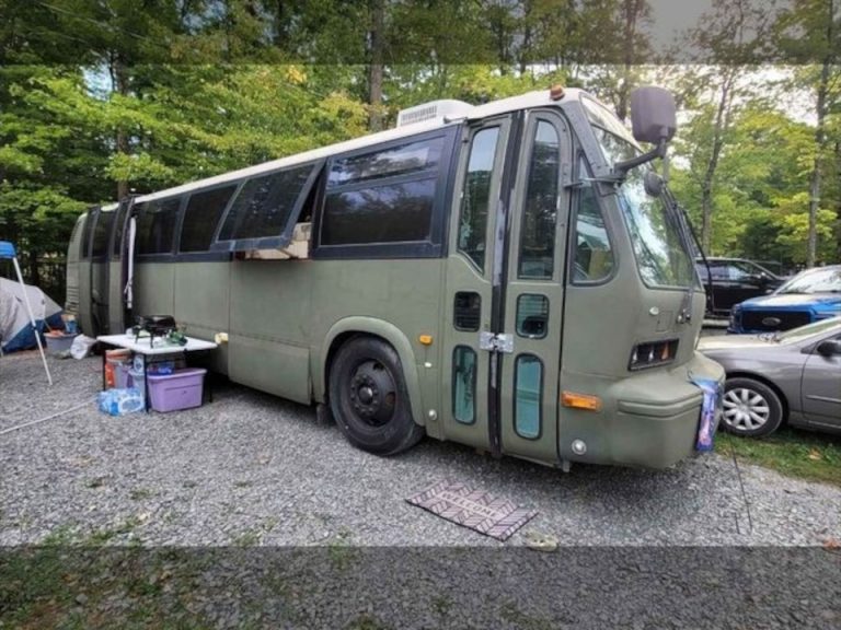 Someone Turned This Iconic GMC RTS Transit Bus Into A Camper And It's ...