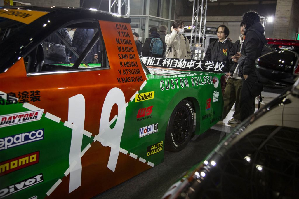 Someone In Japan Turned A Mazda CX-5 Into A NASCAR-Style Race Truck ...