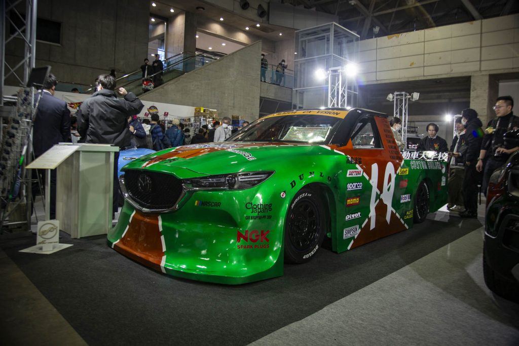 Someone In Japan Turned A Mazda CX-5 Into A NASCAR-Style Race Truck ...