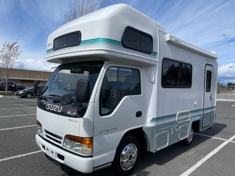 This Vintage Japanese Motorhome Is Shorter Than An F-150 And Fits In A ...