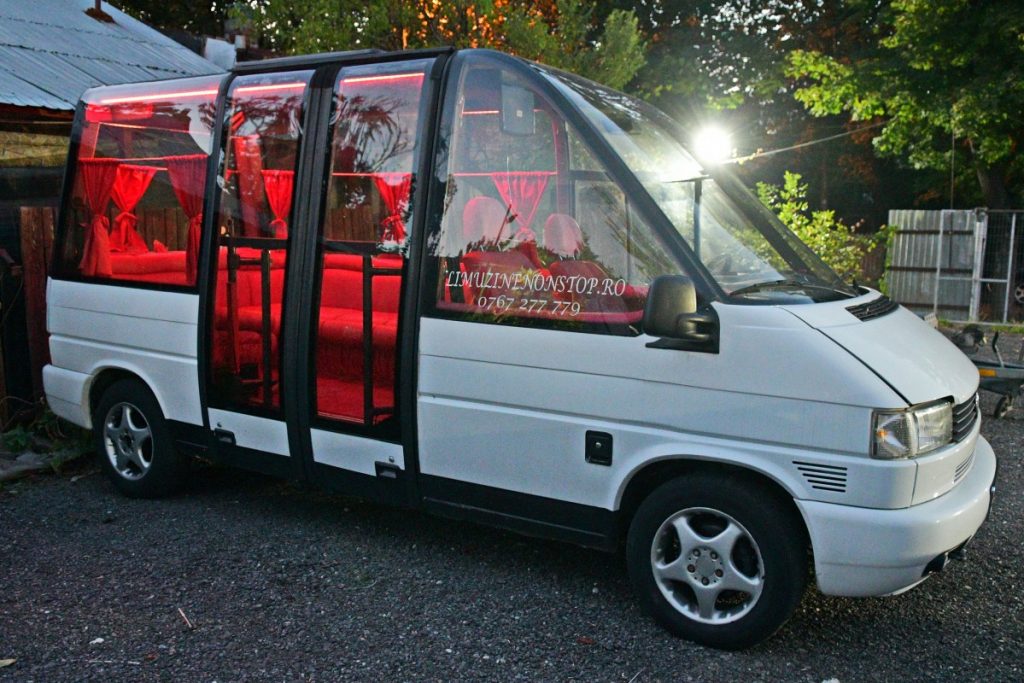 This Glass-Roofed Volkswagen Van Is A Beautiful German Invention With ...