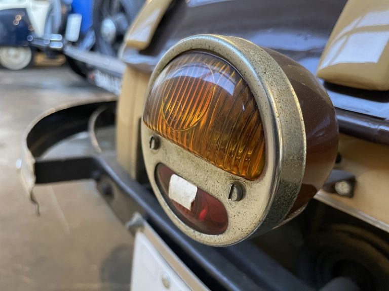 The World's Quirkiest Car Museum Takes Us On A Tour Of Turn Signals And ...