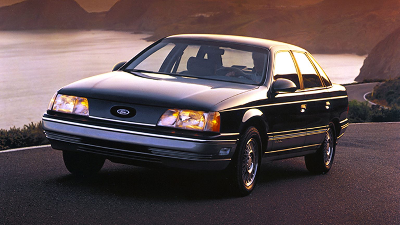 How Ford Could Have Made the Chrysler's 'Cab Forward' Cars Before ...