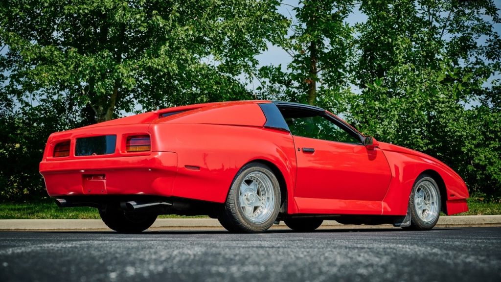 The Weirdest Version Of The Pontiac Firebird Started Life As A Ferrari ...