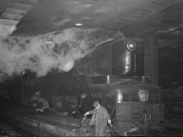 Train Fans Are Bringing A Legendary 100 MPH Steam Locomotive Back To ...