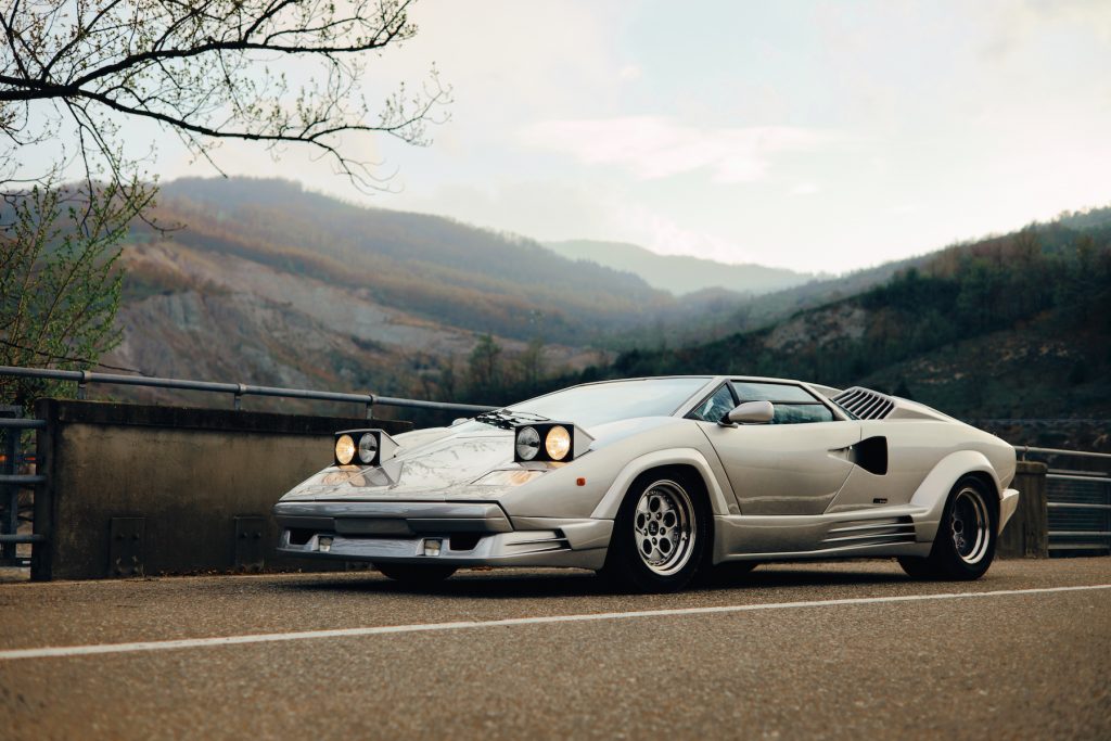 Driving A Vintage Lamborghini Countach Made Me Laugh, Cry And Almost ...