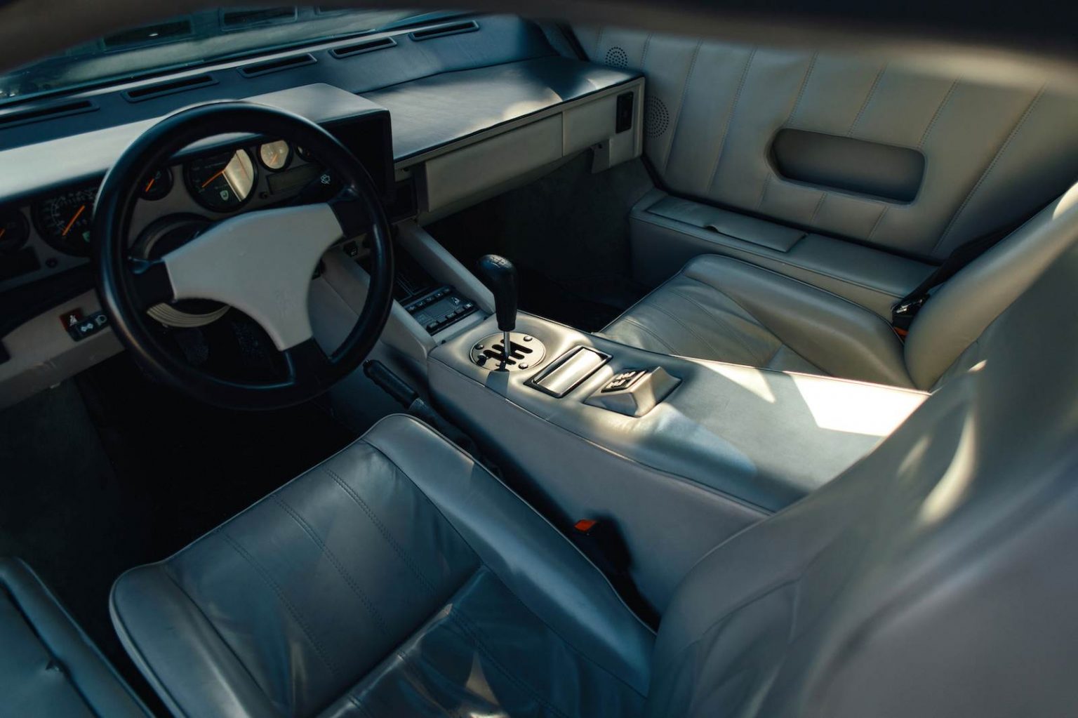 Driving A Vintage Lamborghini Countach Made Me Laugh, Cry And Almost ...