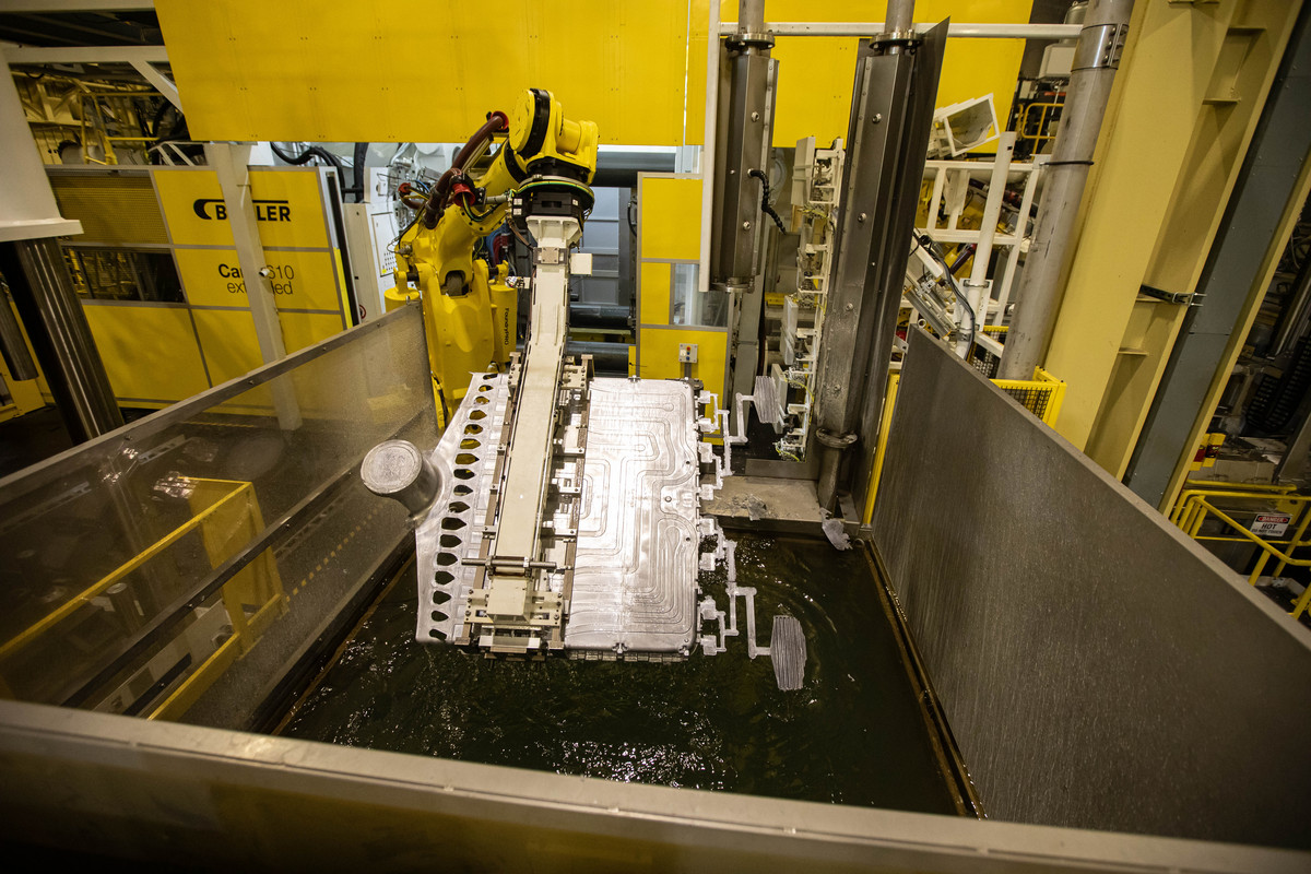 Honda Showed Me How Its Manufacturing Plants Are Preparing For Both An ...