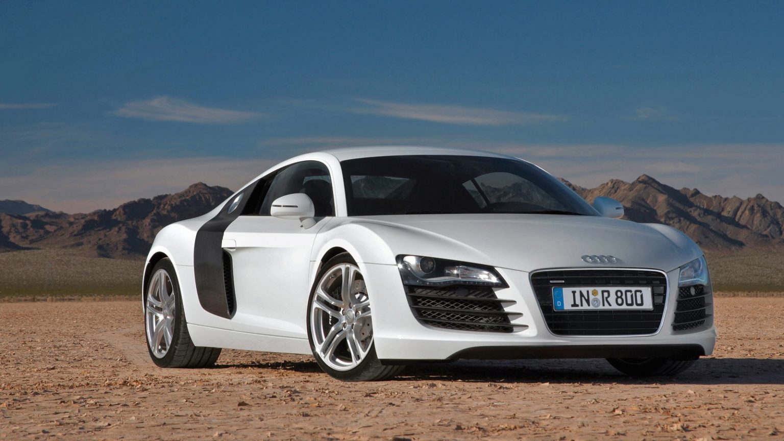 The Iconic Audi R8 Supercar Might Live Again As A 907-Horsepower Hybrid ...