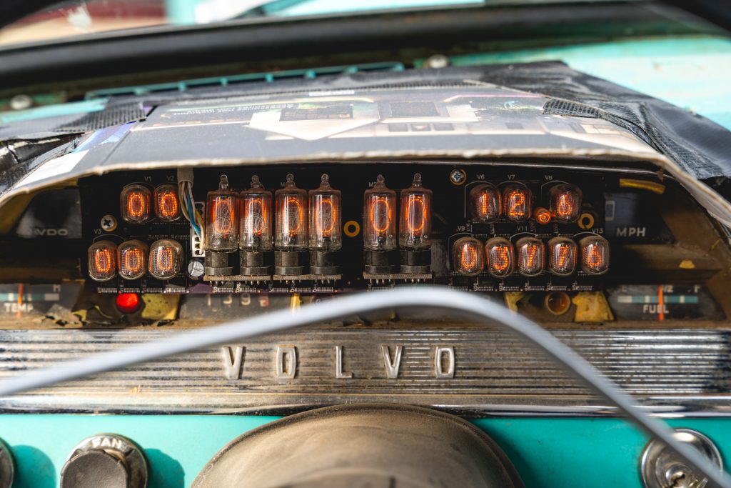How One Man Created The Coolest Speedometer Of All Time Using Forgotten ...