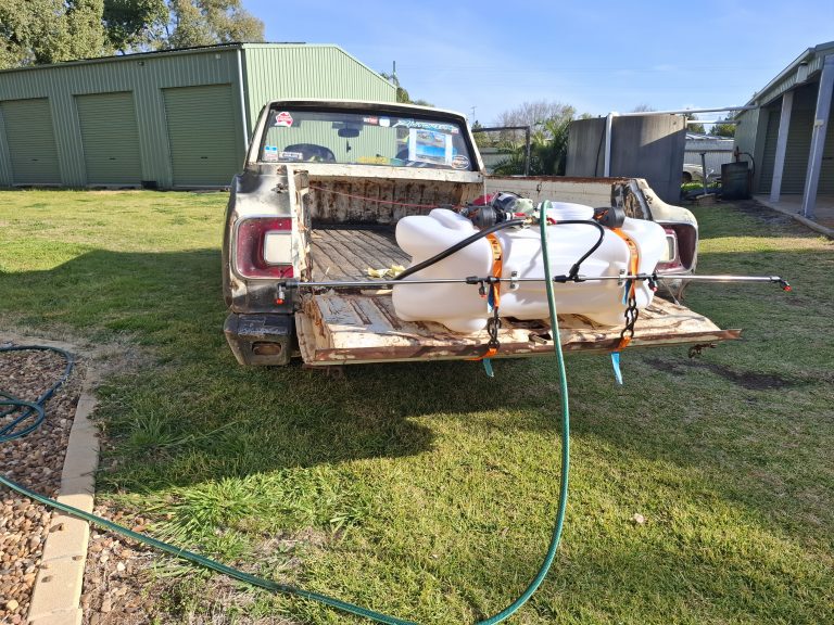David Flew To Australia 3 Years Ago To Fix An Impossibly Broken Ute ...
