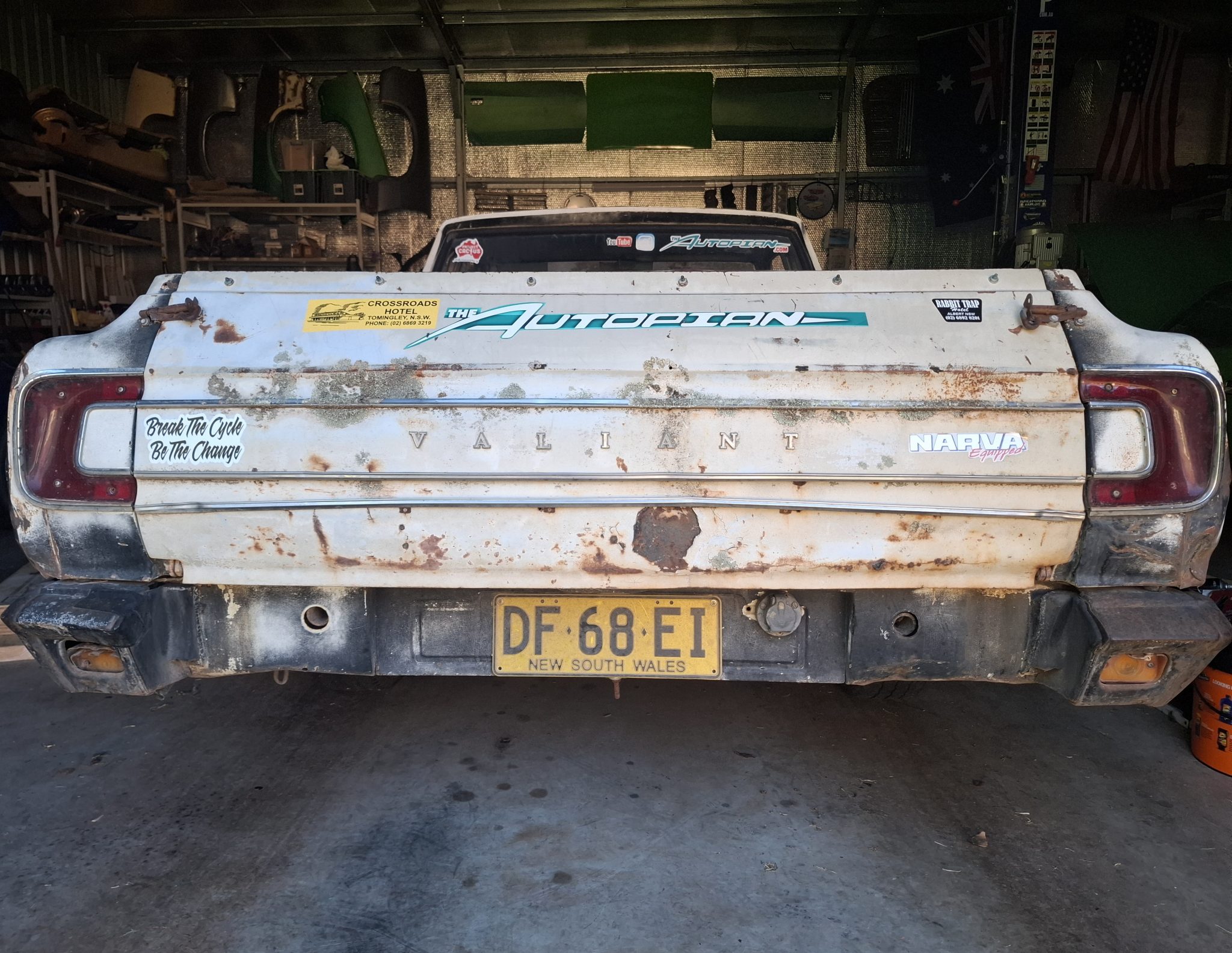 David Flew To Australia 3 Years Ago To Fix An Impossibly Broken Ute ...