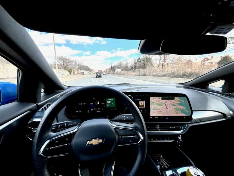 The $35k Poverty-Spec Model Chevy Equinox EV Matches Tesla In A Whole ...