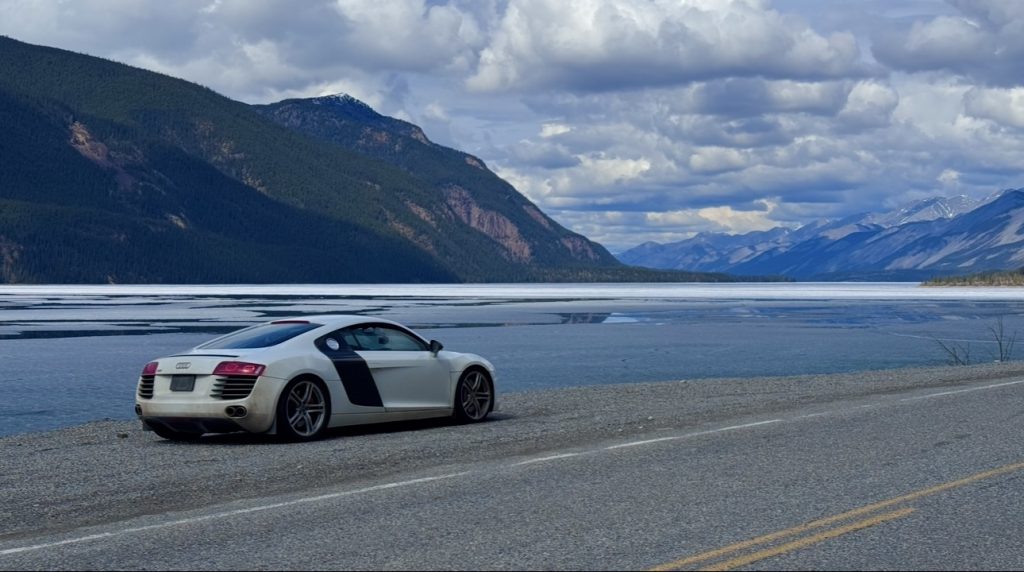 Here's What Happened When Someone Drove An Audi R8 Supercar To The ...