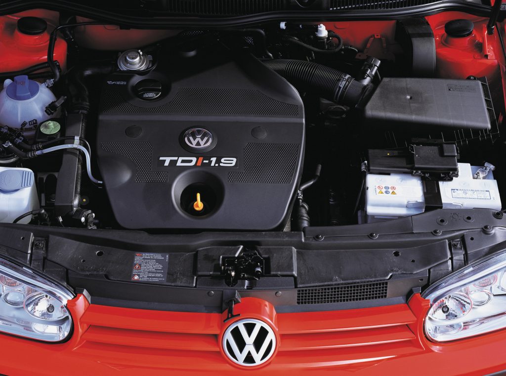 Some Geniuses Are Turning Toyota Pickups Into The Perfect Diesel Trucks ...