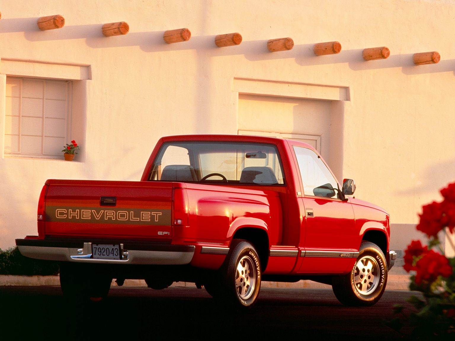 Why General Motors' GMT400 Truck Design Remains Legendary 30 Years ...