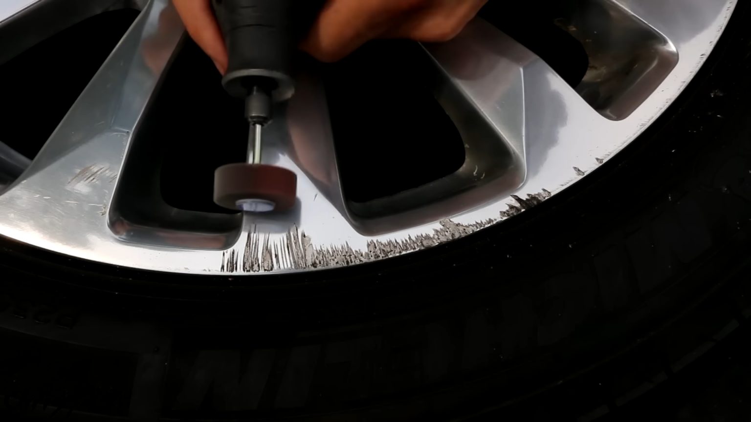 How To Fix Rim Rash: Watch How A Pro And A Joe Do It - The Autopian