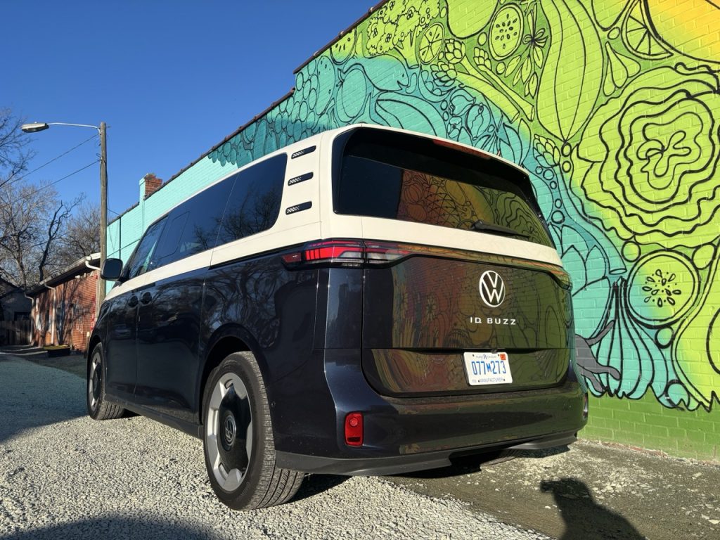 The Volkswagen ID.Buzz Is Great Except For One Huge Problem - The Autopian
