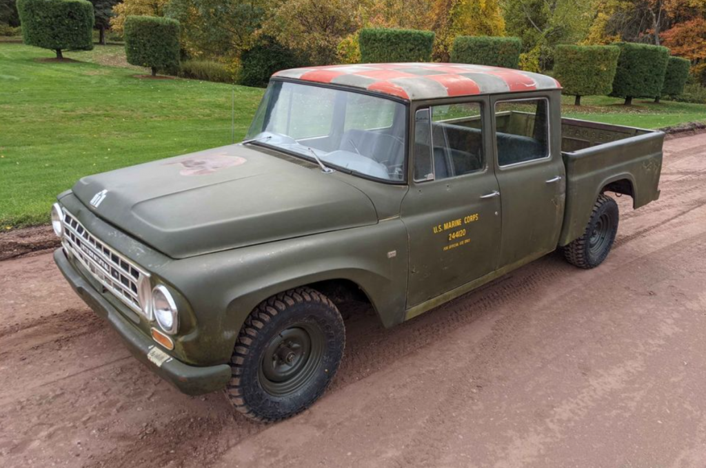 Renault Caravelle, International Harvester Travelette, Tesla Roadster ...