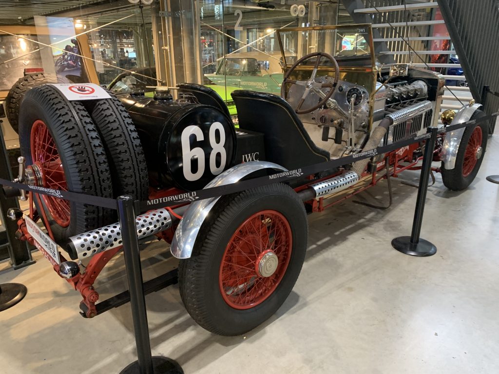 Here Are The Cars That Car Designers Drove To Impress Other Car ...