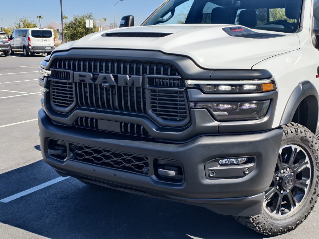 The New Ram 2500 And Its Incredible 1,075 Lb-Ft Cummins Diesel Engine ...