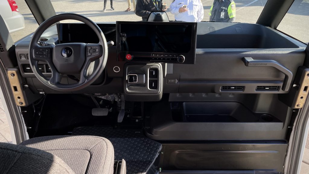 Brightdrop Zevo 600: GM's Electric Delivery Van Proves That The Future ...