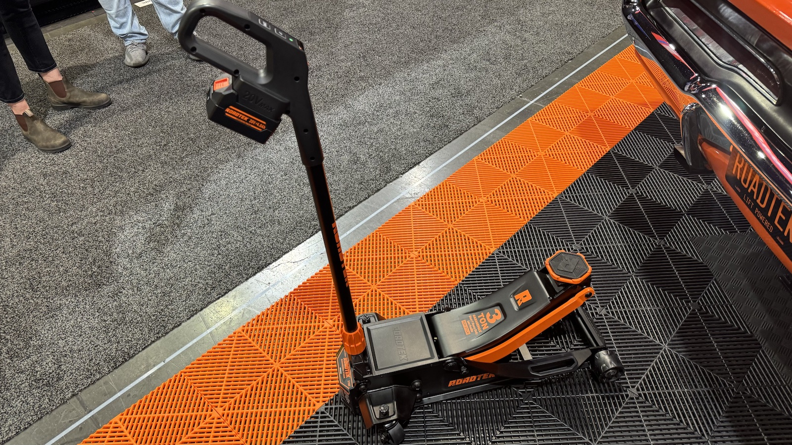 This Company Designed An Electric Floor Jack And I'm Not Sure How I ...