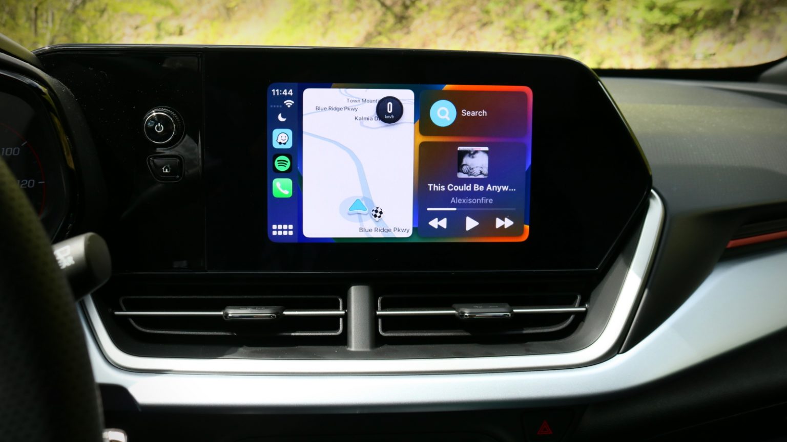 The Surprisingly Nice 2024 Chevrolet Trax Is $21,495 Of Fundamental ...