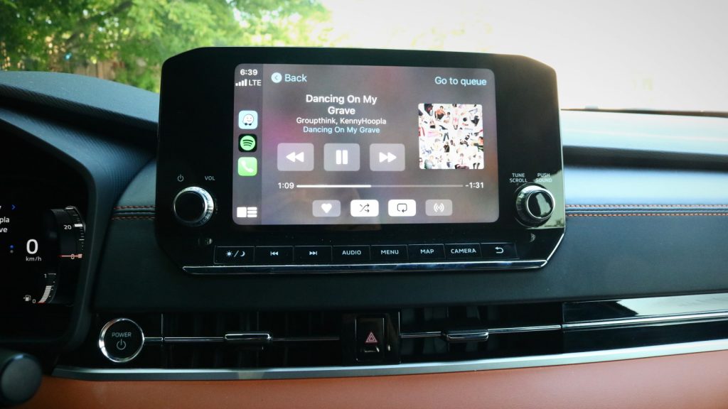 The 2023 Mitsubishi Outlander PHEV Offers Oodles Of Range But A ...