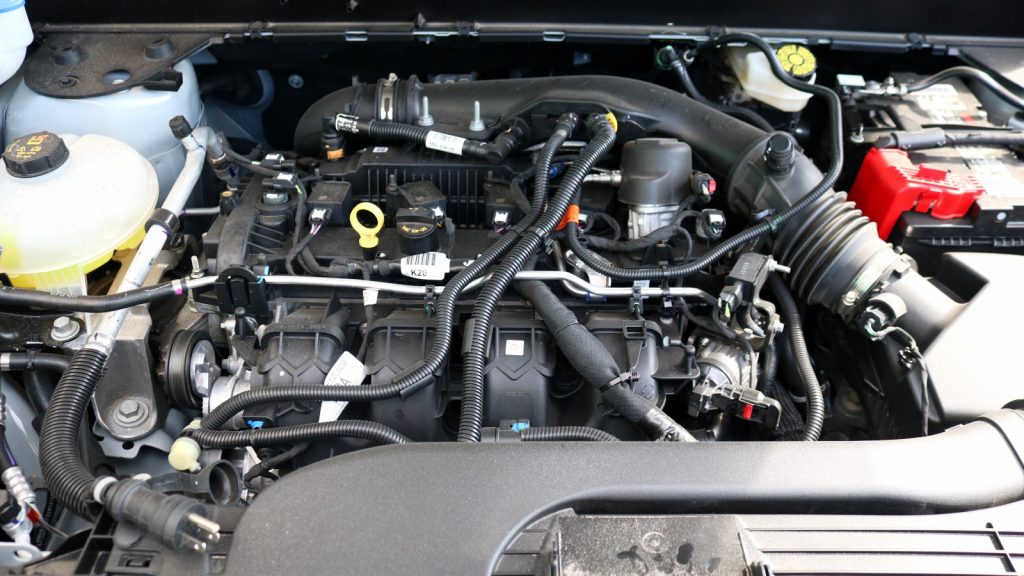 Micro Review: The Ford Maverick Tremor Is Made For Weekend Warriors ...