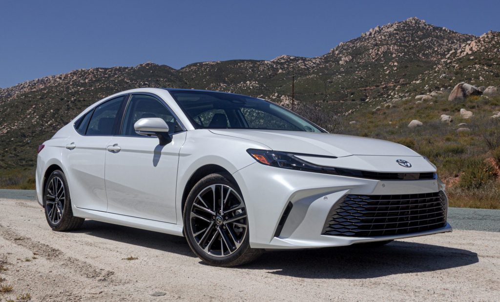The Hybrid-Only 2025 Toyota Camry Gets 50 MPG While Remaining Fun And ...