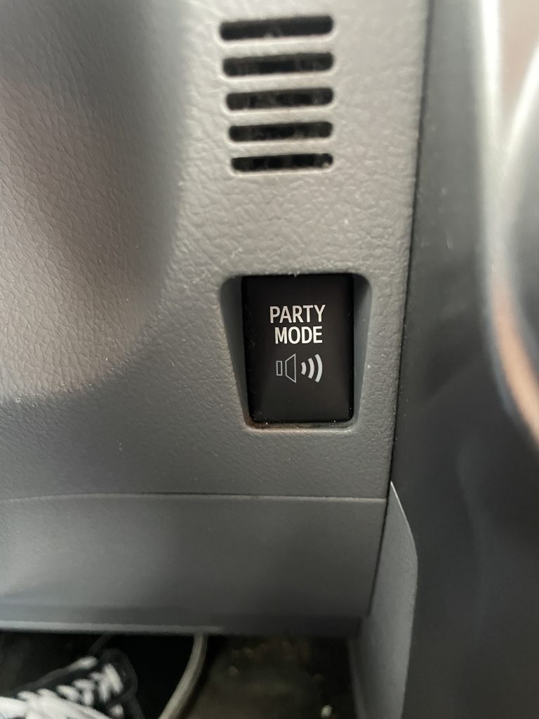 These Are The Best Cars For A Tailgating Party - The Autopian