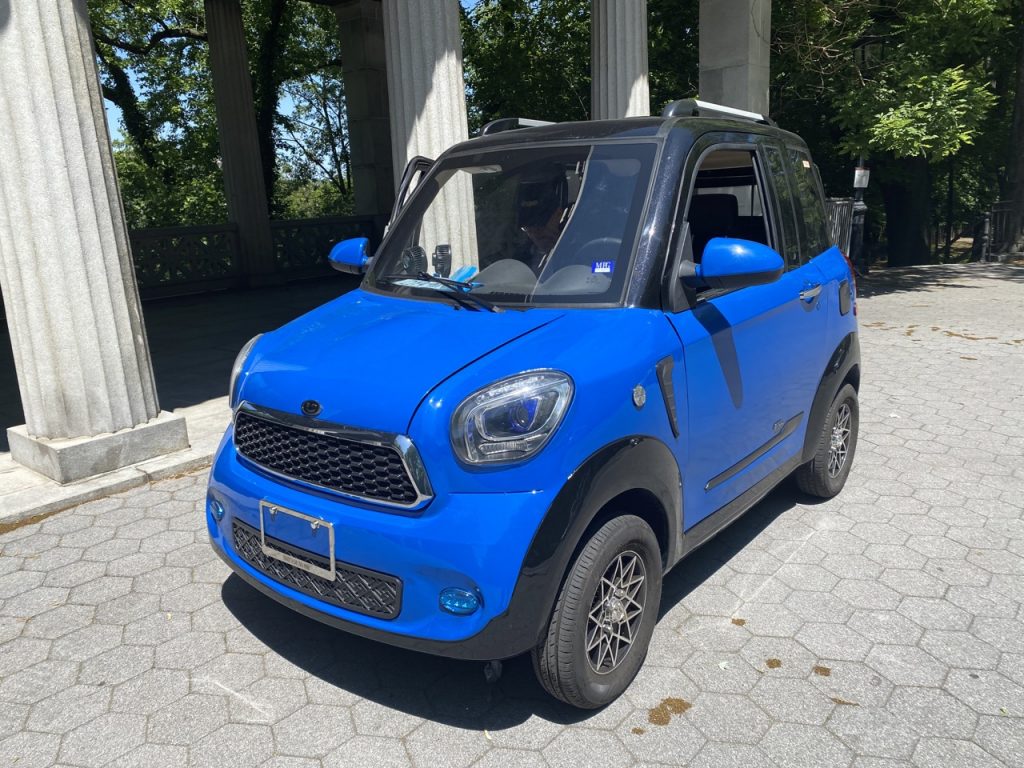 The Wink Is A $12k Tiny EV That Could Be The Perfect Thing For Much Of ...