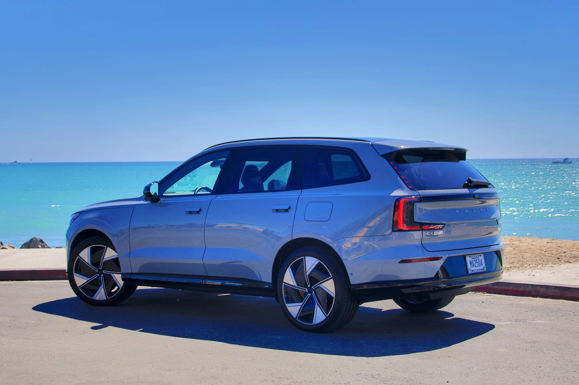 The 2025 Volvo EX90 Is Surprisingly Cool But Still A Work In Progress ...