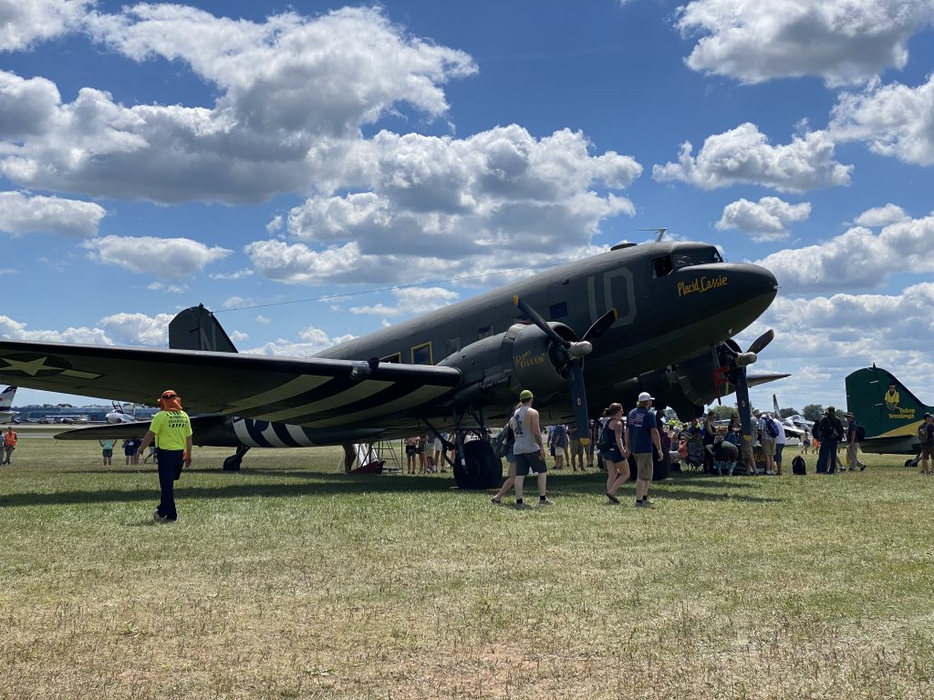I Got To Check Out This Beautiful Douglas DC-3 That's Back In The Air ...