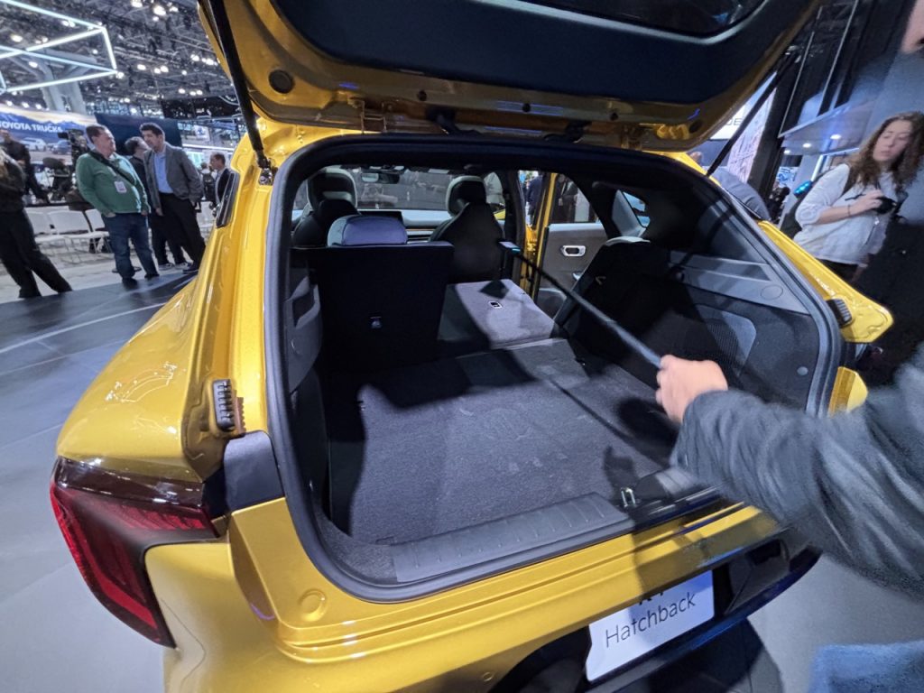 The Kia K4 Hatch Is Coming To America And It Rules - The Autopian