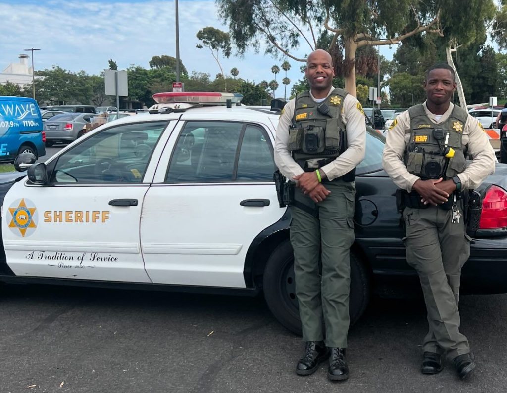 I Asked Police Departments Why They Still Use Old Ford Crown Victorias. Here's What They Told Me ...