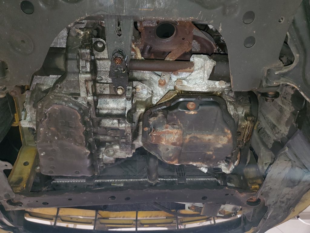 How A Hail Mary Fix Kept Our 375,000 Mile New York City Taxi Cab's ...