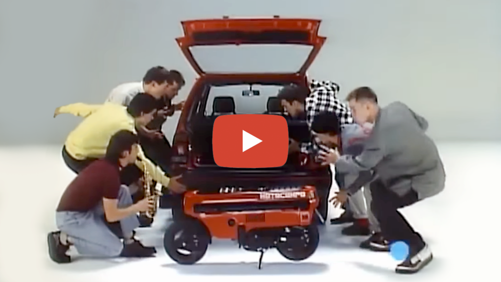 This Electric Scooter Fits In A Car's Trunk And Looks Like A Modern ...