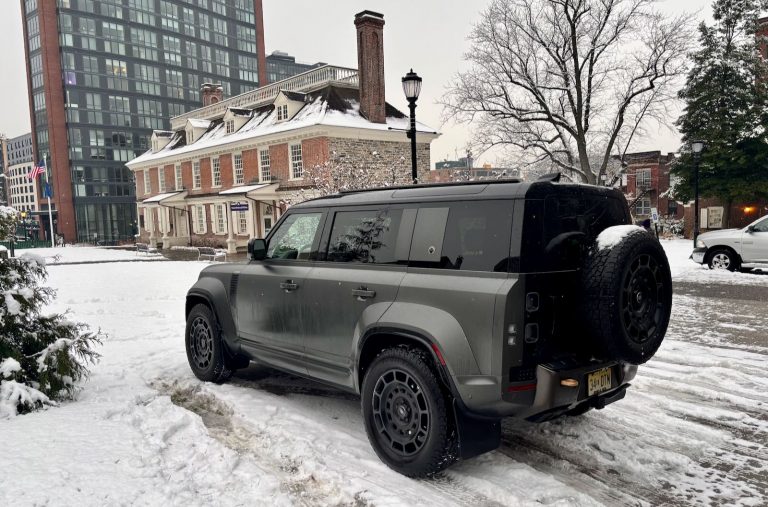 The Land Rover Defender 110 OCTA Is My Ideal Supercar - The Autopian