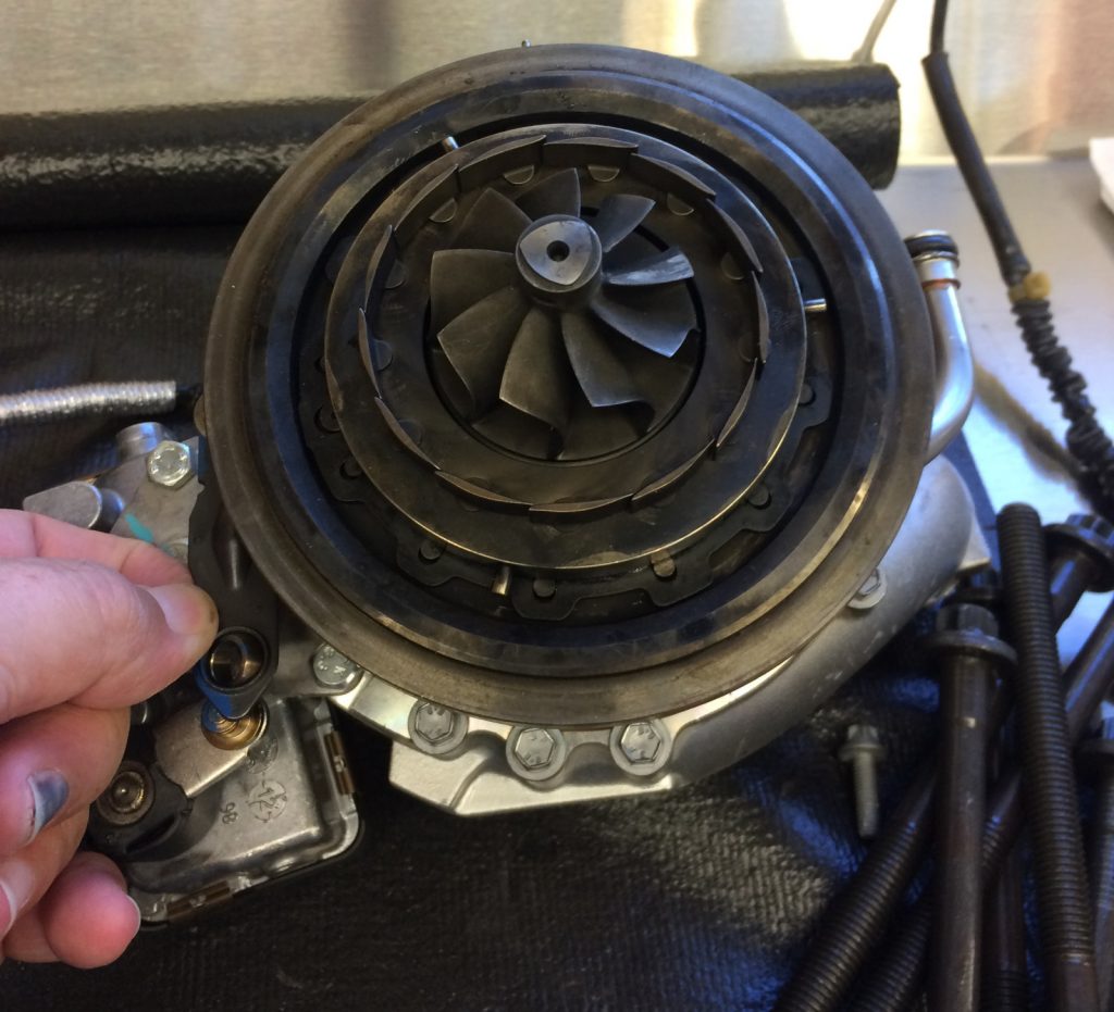 Here's Why You Probably Shouldn't Buy A Mercedes-Benz With The OM642 V6 ...