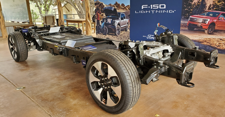 The 2022 Ford Lightning Is Just A Standard F-150 With An Electric ...